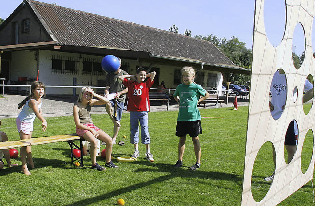 Der Eierlauf – mit Stäbchen statt Löffeln - Schwanau - Badische Zeitung
