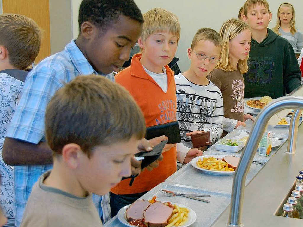 Die Mensa läuft jetzt im Vollbetrieb - Steinen - Badische Zeitung