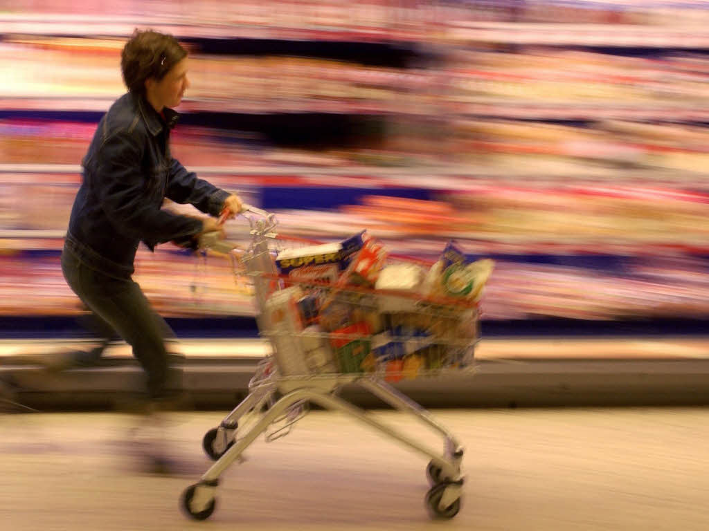 Wertkauf-Erfinder Hugo Mann ist gestorben - Wirtschaft (regional ...