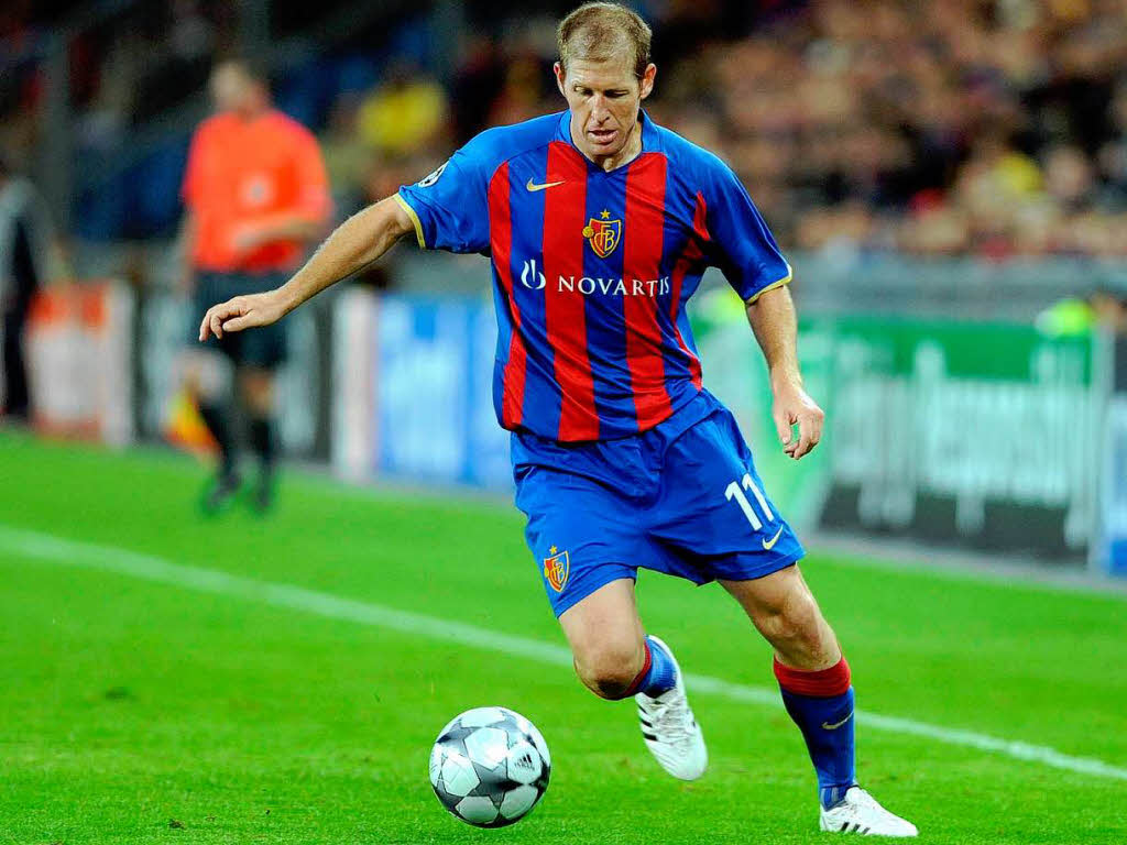 Hertha BSC ködert Chipperfield - FC Basel - Badische Zeitung