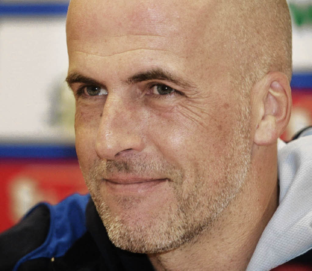 Frontzeck ist wieder Borusse - 1. Bundesliga - Badische Zeitung