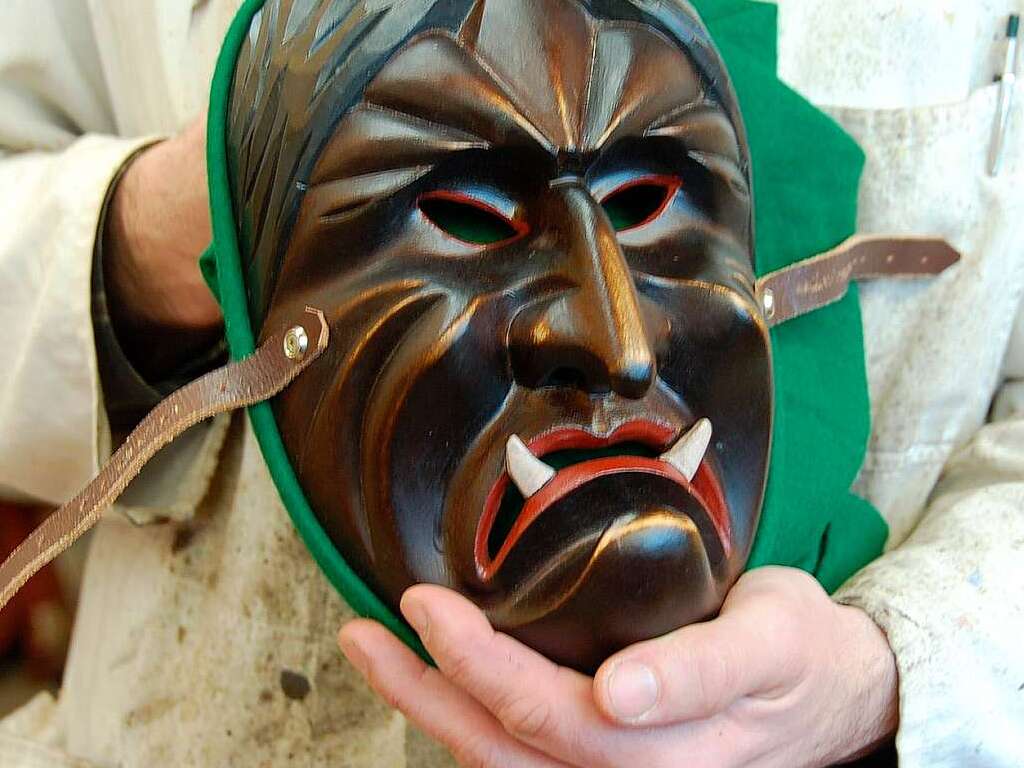 Werkstatt-Besuch beim Maskenschnitzer - Elzach - Badische Zeitung