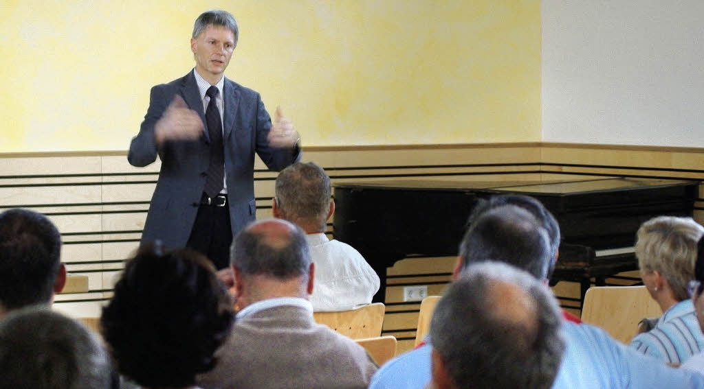 Bürgermeister Michael Benitz als Wahlkämpfer in eigener Sache - Staufen ...