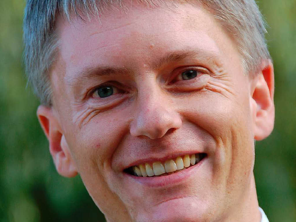 Michael Benitz bleibt Bürgermeister in Staufen - Staufen - Badische Zeitung