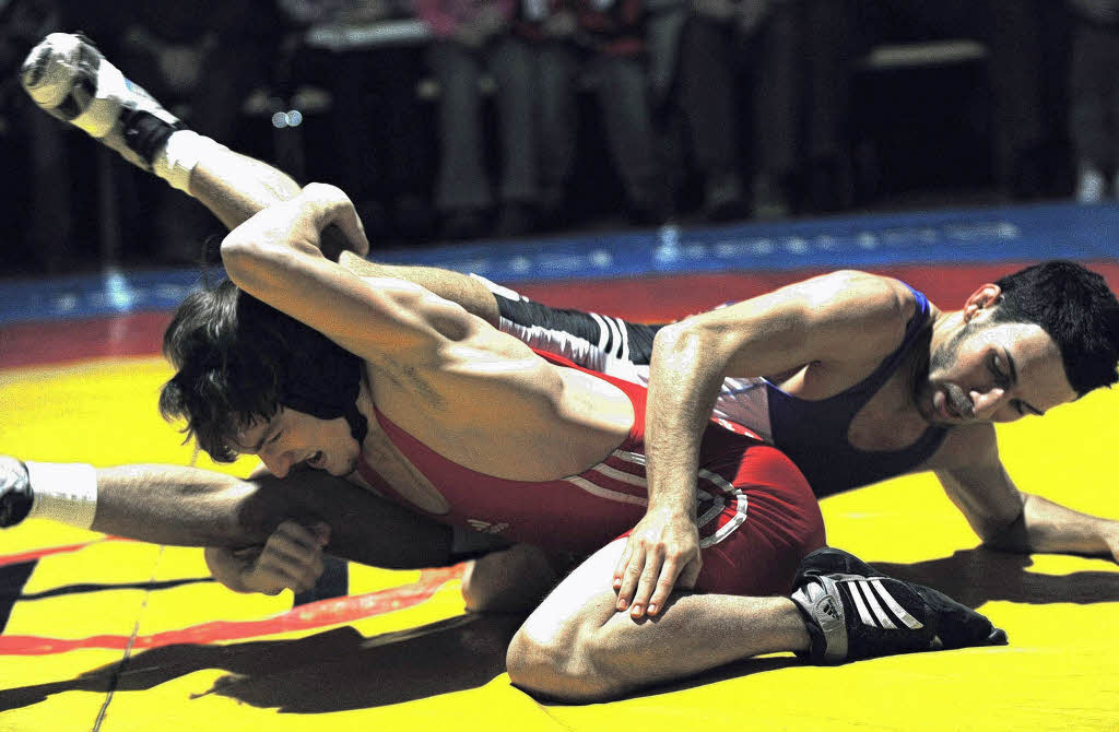 TuS Adelhausen fegt Meister TSV Musberg von der Matte - Ringen - Badische Zeitung