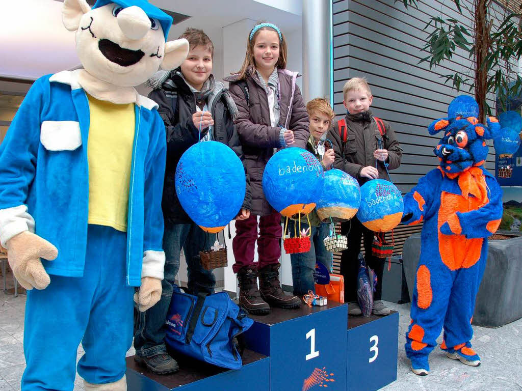 Viele schöne Heißluftballons - Zisch-Texte - Badische Zeitung