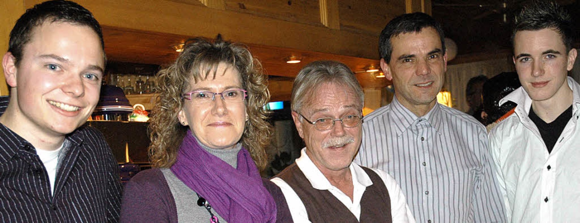 Die Faustballer des VfB vollziehen einen Generationenwechsel - Murg ...