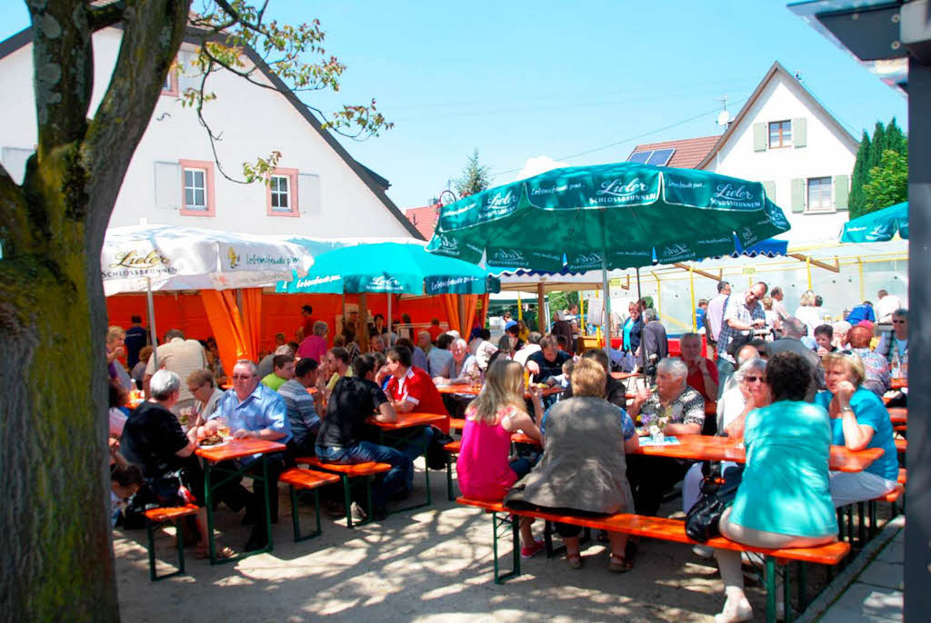 Den Handörgelern lacht die Sonne - Fischingen - Badische Zeitung