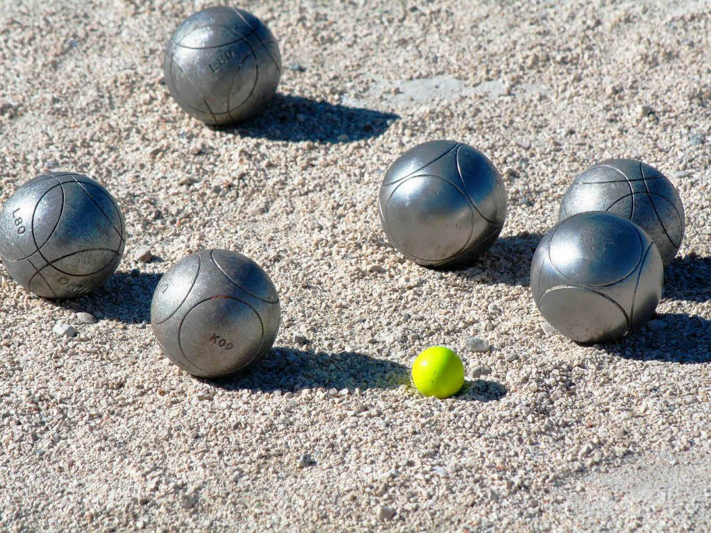 Boule-Schnupperkurs in Amertsfeld - Grafenhausen - Badische Zeitung