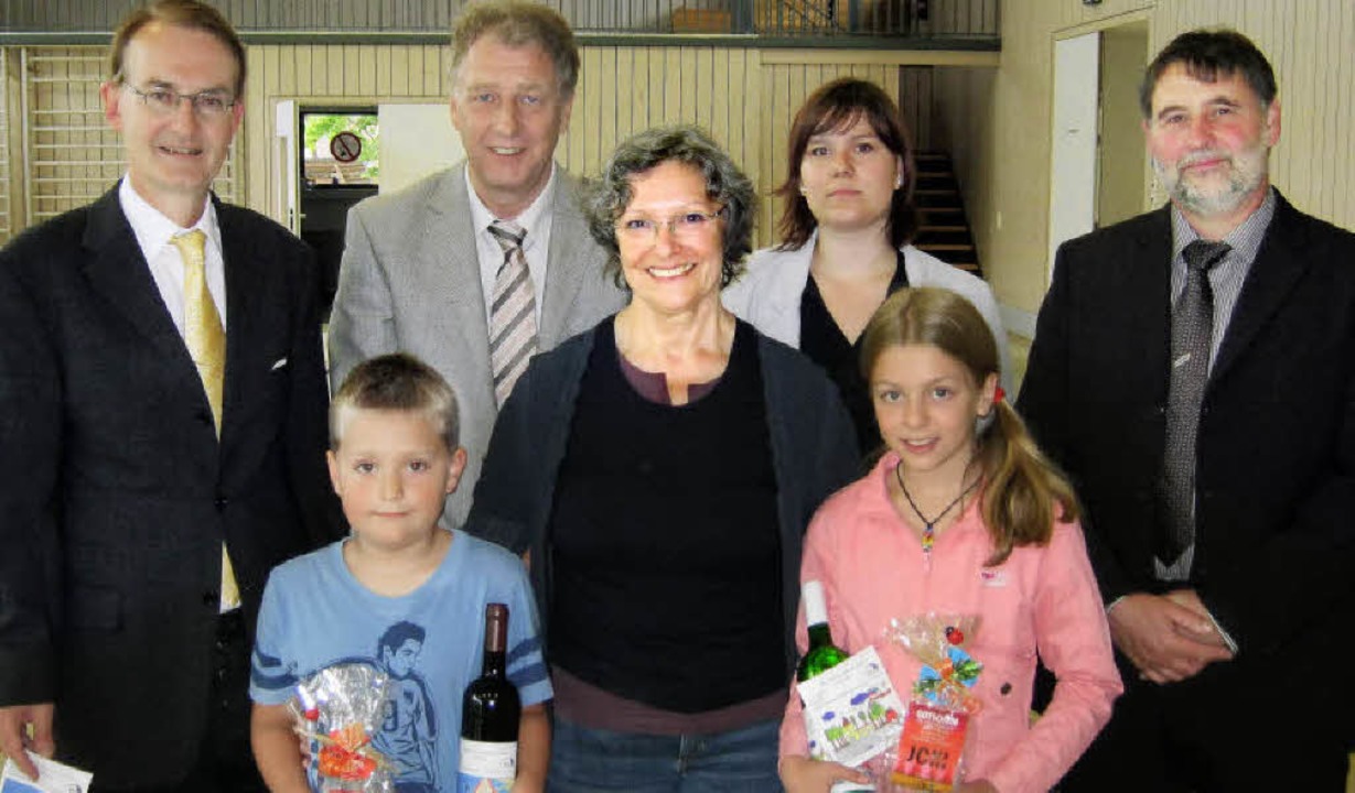 Schulkinder gestalten Etiketten - Bad Krozingen - Badische Zeitung