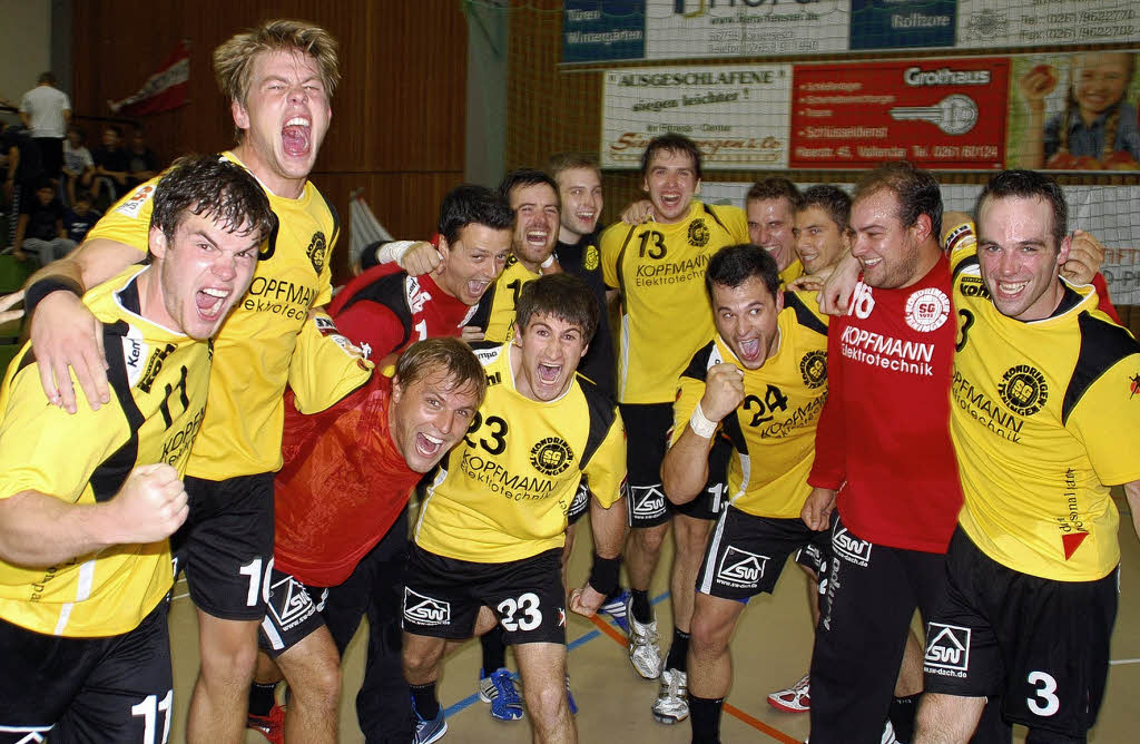 Fieberkurve zeigt nach oben - Regionalliga - Badische Zeitung