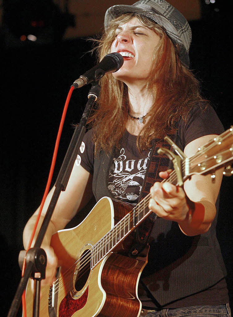 Janet Rob: Die Lady ist ein Rocker - Offenburg - Badische Zeitung