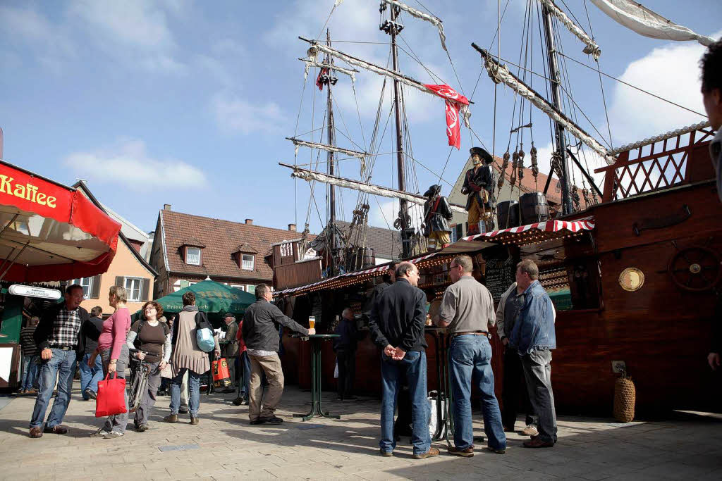 Fotos: Der Hamburger Fischmarkt in Offenburg - Offenburg - Fotogalerien ...