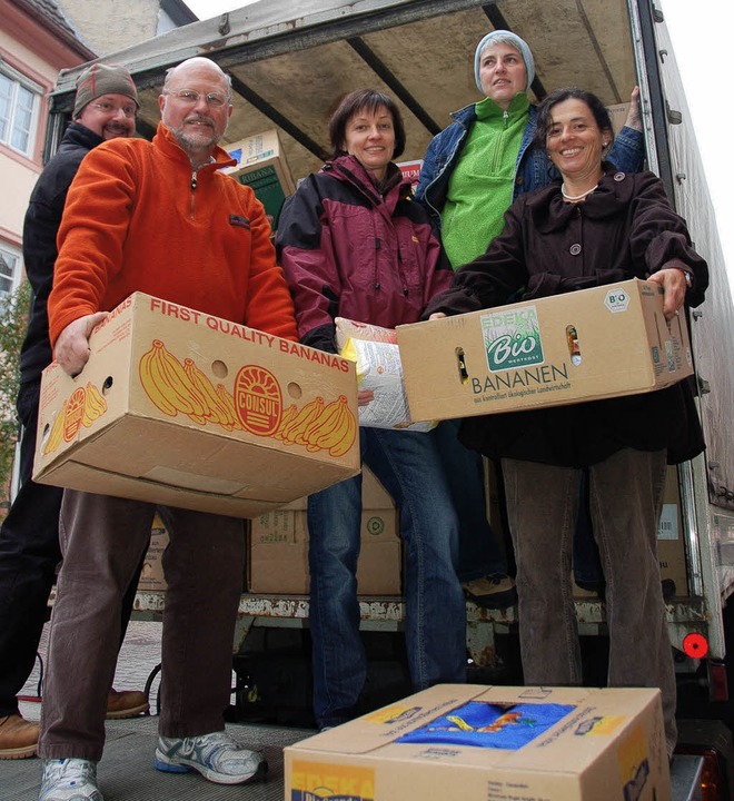 Die Hilfe für Flutopfer kommt in Bananenkisten - Ettenheim - Badische ...