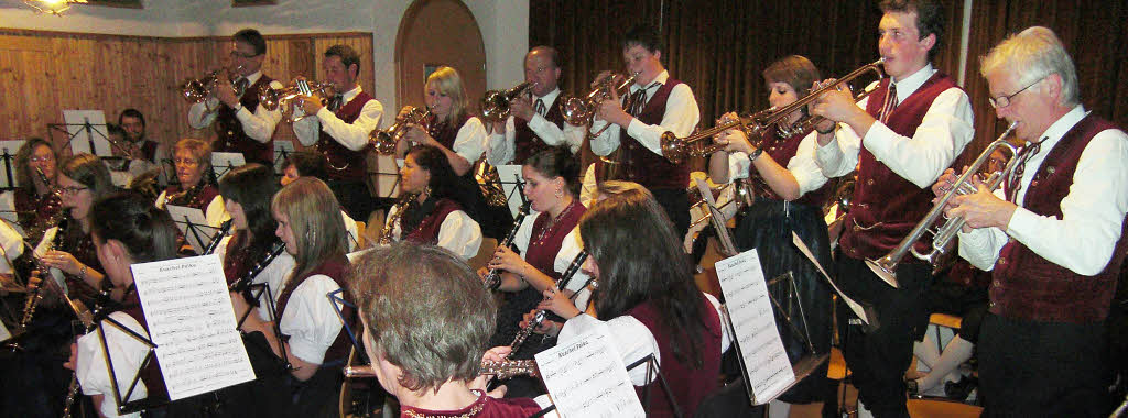 Bläser, die auch klasse singen können - Dachsberg - Badische Zeitung