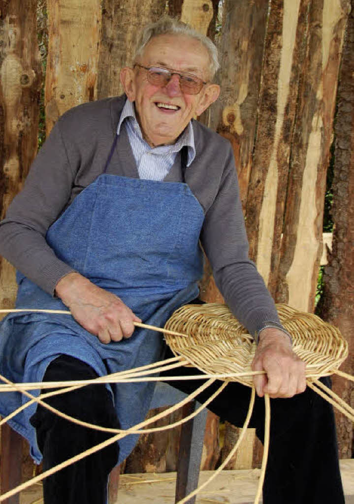 Der emsige Korbmacher von der Bachere - Winden im Elztal - Badische Zeitung