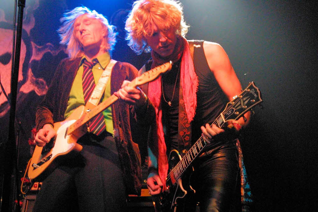 Dead Flowers: "Aufhören wäre sehr uncool" - Rock & Pop - Badische Zeitung