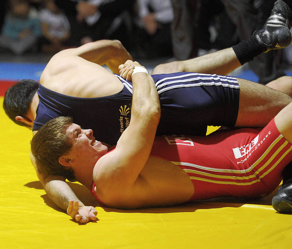 TuS Adelhausen feiert den ersten Sieg - Ringen - Badische Zeitung