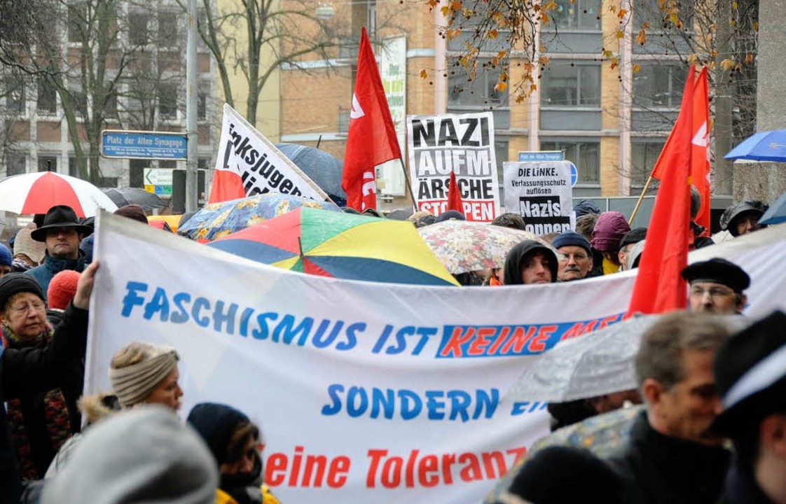 Demo Gegen Rassismus Und Rechte Gewalt Freiburg Badische Zeitung