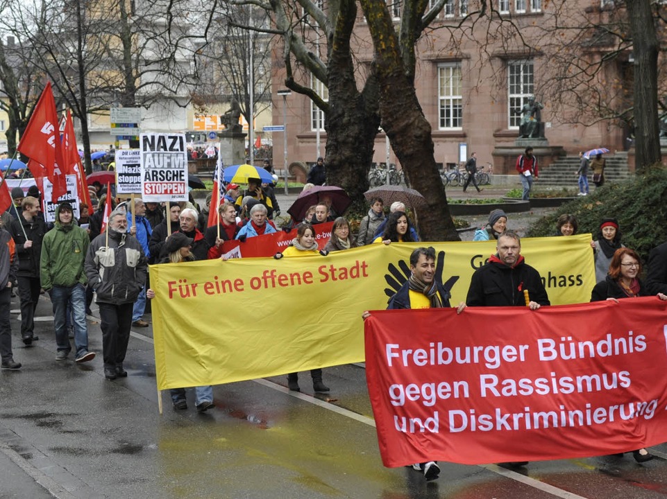 Demo Gegen Rassismus Und Rechte Gewalt Freiburg Badische Zeitung