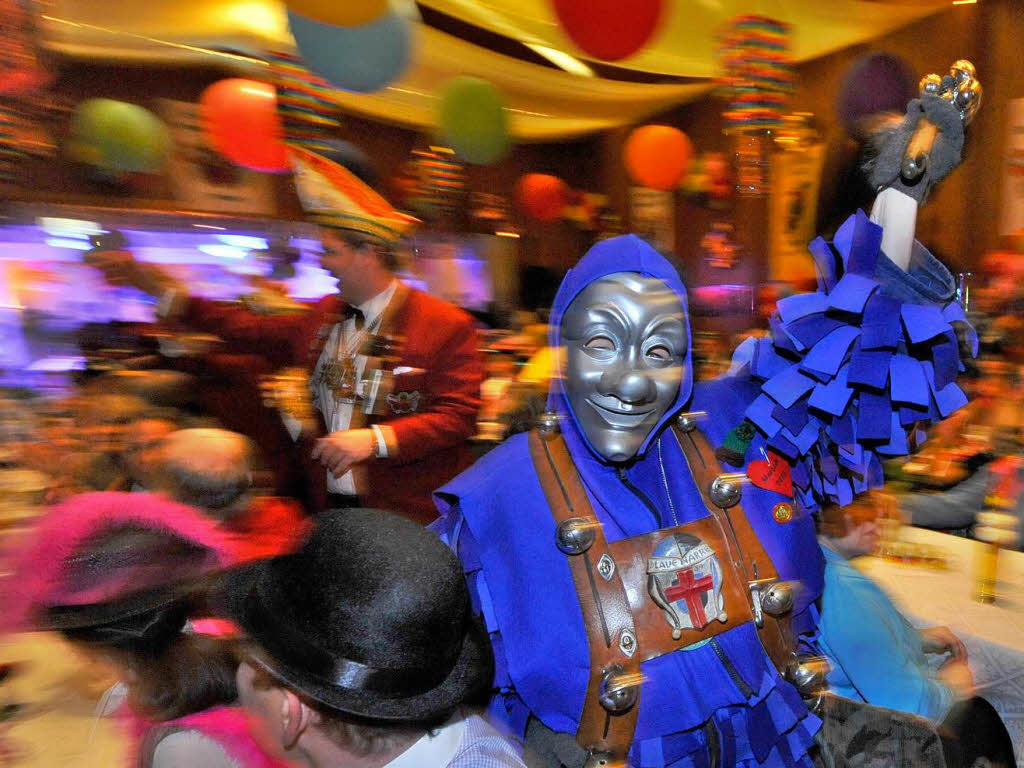 Fotos: Kappensitzung der Breisgauer Narrenzunft - Freiburg - Fotogalerien - Badische Zeitung