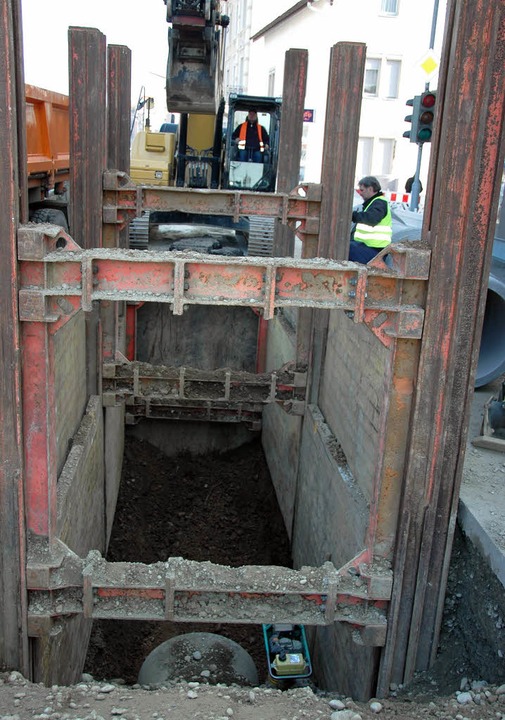 Kanalbau in der Belchenstraße trotz Frostperiode im Zeitplan - Lörrach ...