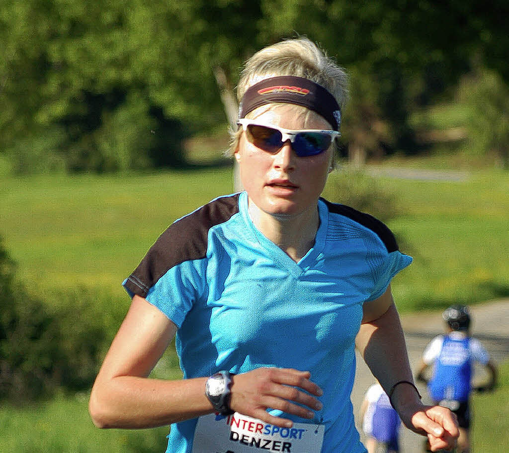 Stefanie Doll erneut eine Klasse für sich - Leichtathletik (regional) - Badische Zeitung