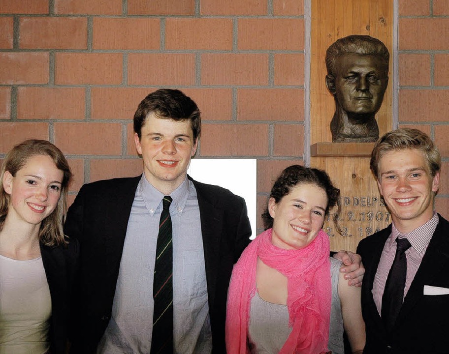 199 bestehen die Abiprüfungen - St. Blasien - Badische Zeitung