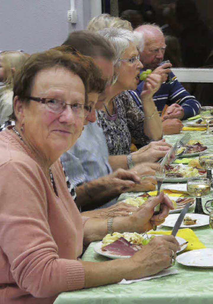 Knusprig der Teig und würzig der Belag - Neuenburg - Badische Zeitung