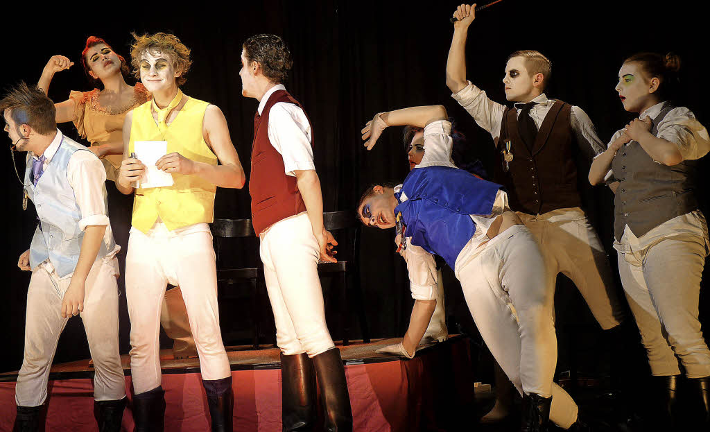 Ensemble funktioniert bestens - Theater - Badische Zeitung