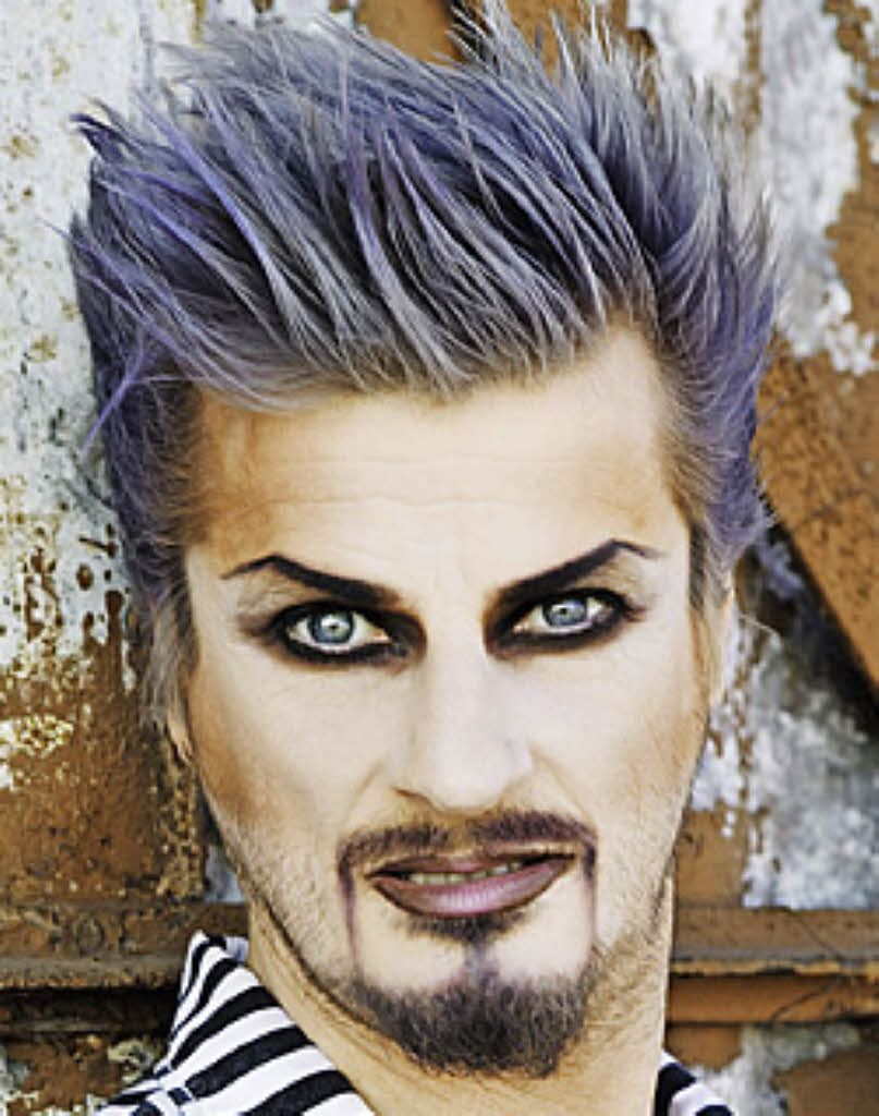 Keiner ist so schrill wie er - Kultur - Badische Zeitung