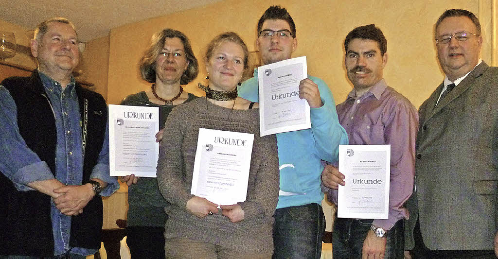 Harmonikaspieler greifen hoch motiviert in die Tasten - Schopfheim ...