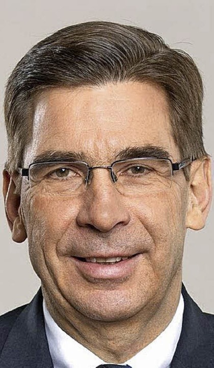 Matthias Metz über Bausparverträge und die Einheitswährung Euro ...