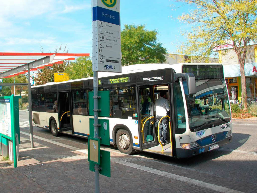 Busfahrer lässt Fahrgast stehen – SWEG entschuldigt sich - Weil am ...
