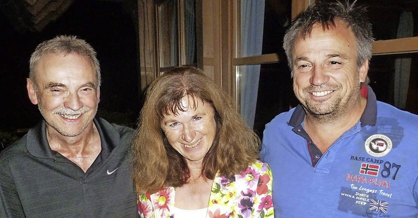 Reinhilde Horn spielt ein Hole-in-One - Golf - Badische Zeitung