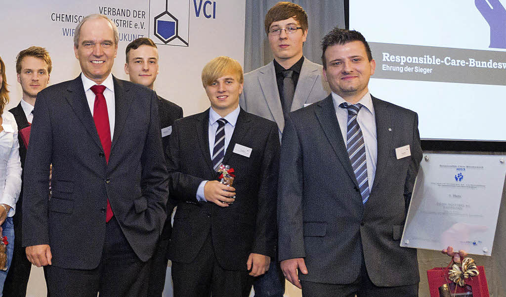 Evonik gewinnt ersten Preis für Nachhaltigkeit - Rheinfelden - Badische ...