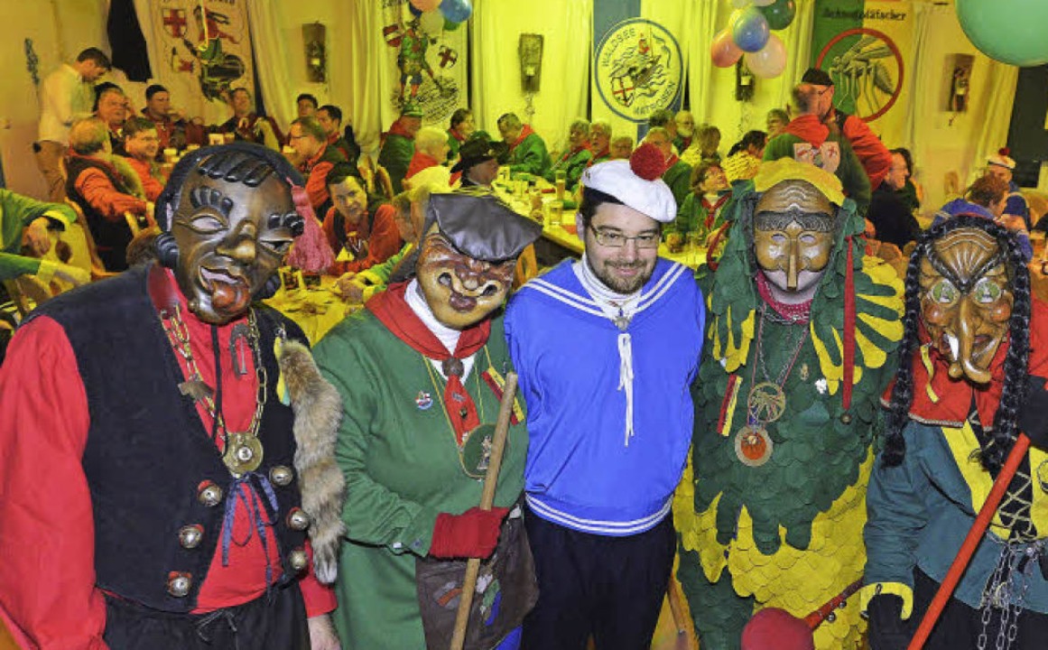 Fasnet im Fünferpack - Freiburg - Badische Zeitung