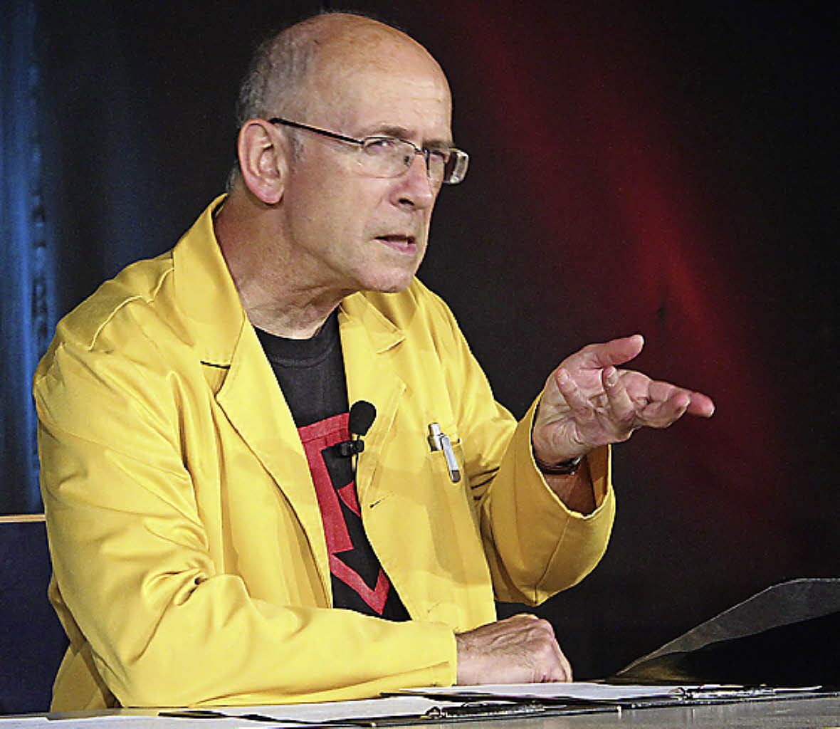 Stefan Reusch in Schönau: Ein laues Lüftchen - Theater - Badische Zeitung