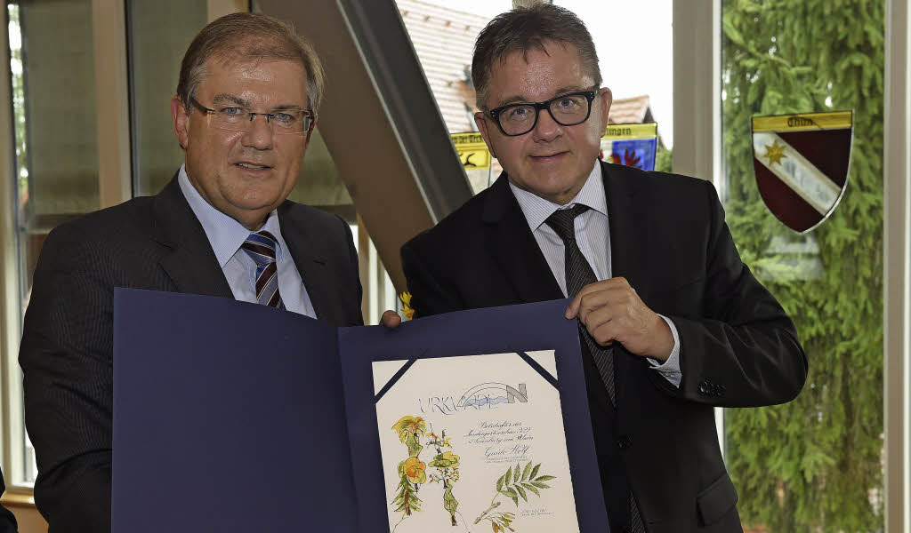 PER URKUNDE - Neuenburg - Badische Zeitung