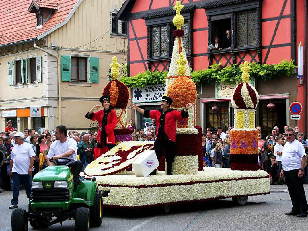 Der Blumenkorso ist der Höhepunkt - Lahr - Badische Zeitung