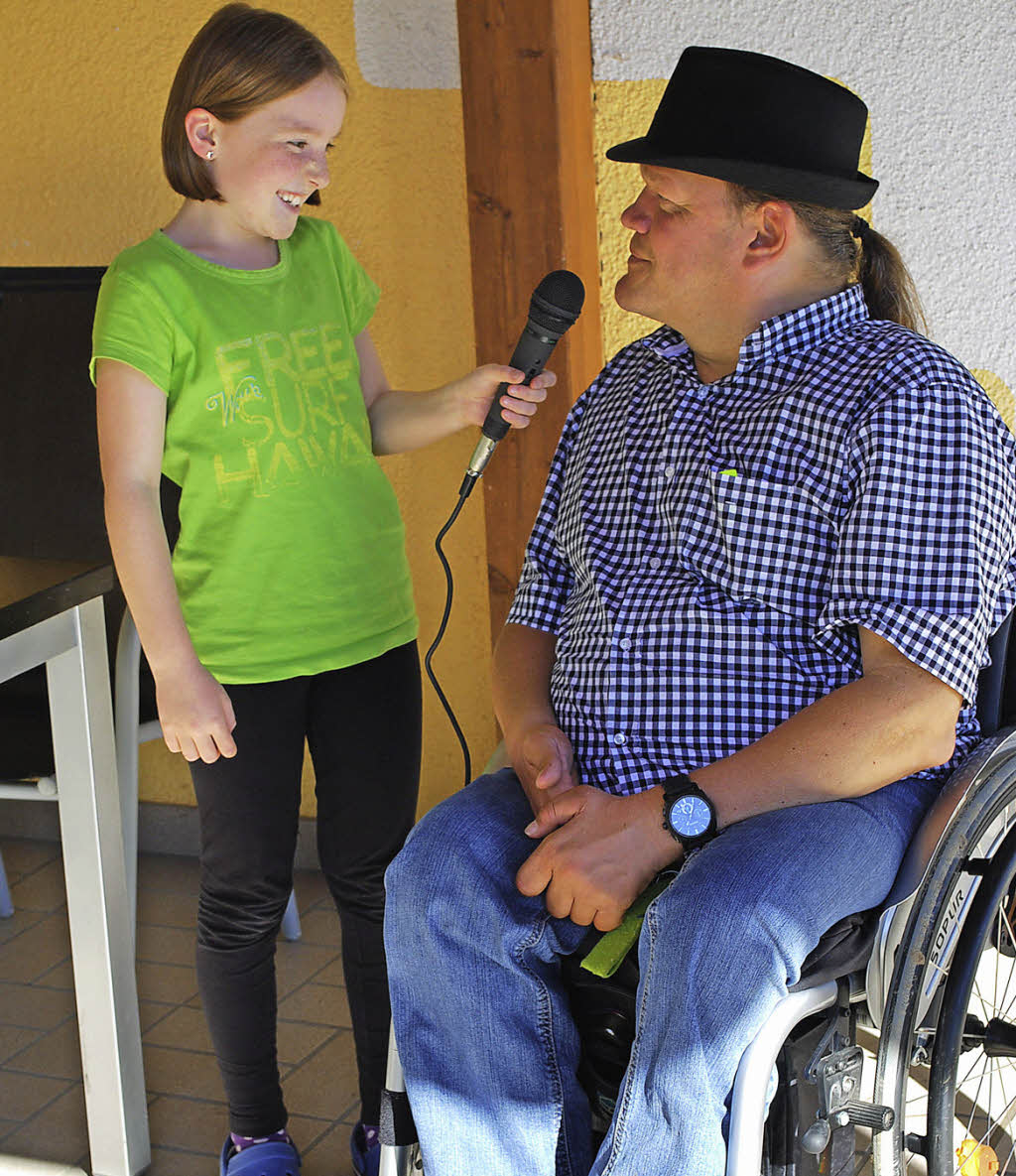 "Ich liebe unsere Lieder" - Zisch-Texte - Badische Zeitung