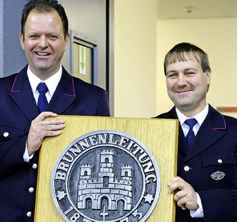 Neuer Schwung, neues Gerätehaus - Freiburg - Badische Zeitung