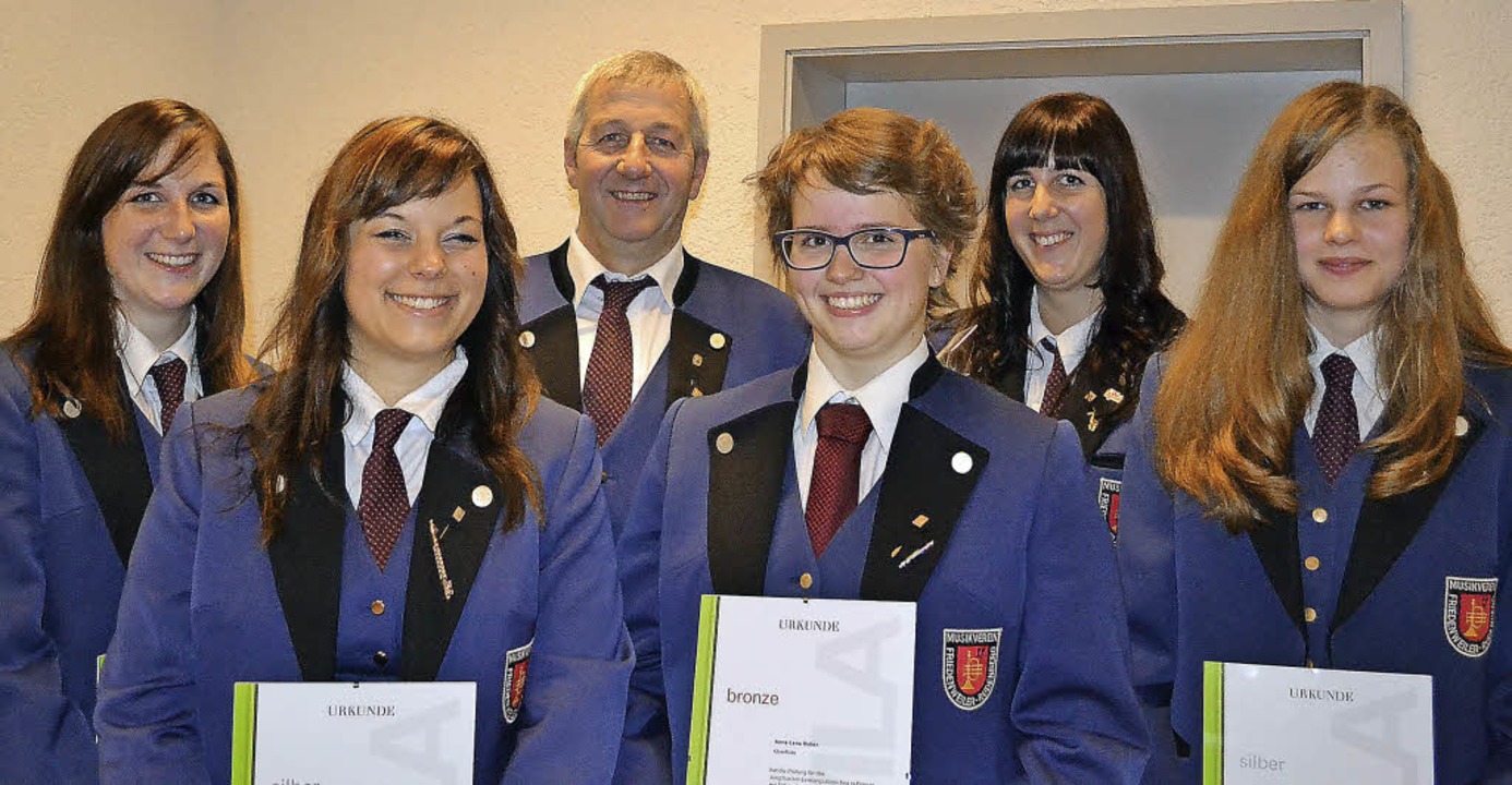 Auszeichnungen für Jung und Alt - Friedenweiler - Badische Zeitung