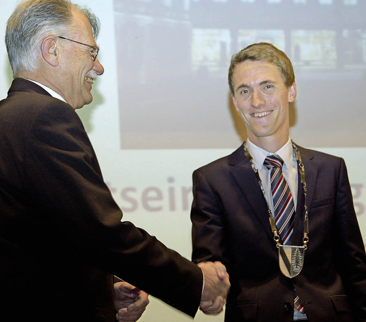 Ein volles Haus für Raphael Walz - Gundelfingen - Badische Zeitung