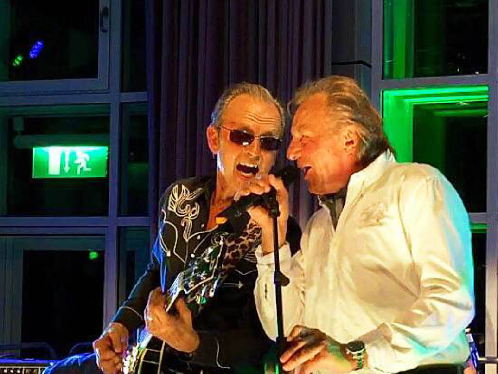 Mainzer Präsident Harald Strutz rockt Freiburg - Freiburg - Badische ...