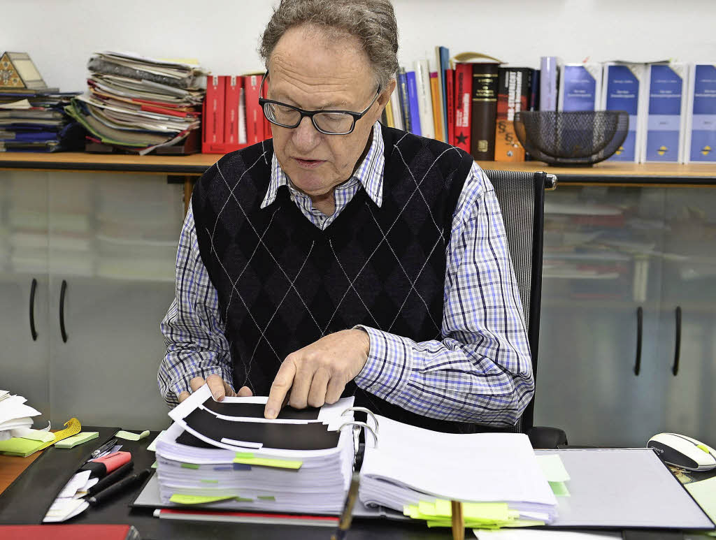 Die Akte von Anwalt Michael Moos wird voerst noch nicht entschwärzt ...