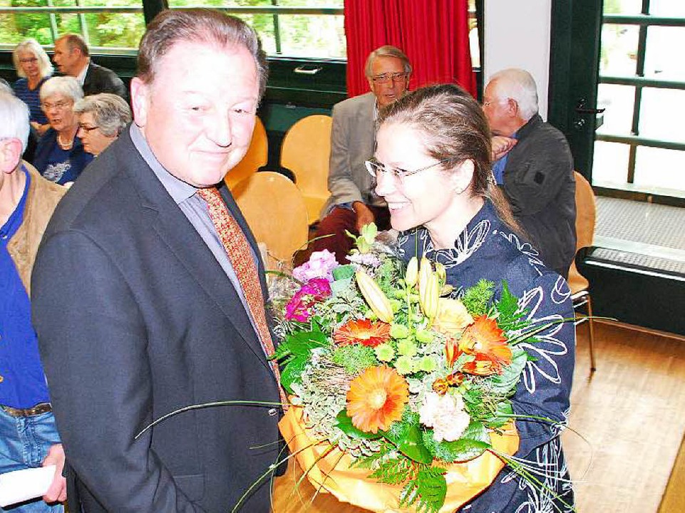 Neue Bürgermeisterin von Rheinfelden: Diana Stöcker packt’s im ersten ...