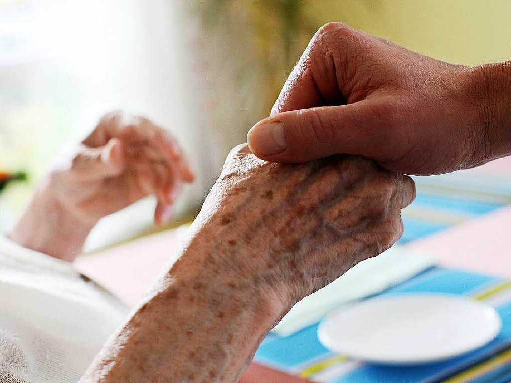 In Binningen bei Basel entsteht ein Sterbezimmer von Exit - Basel ...