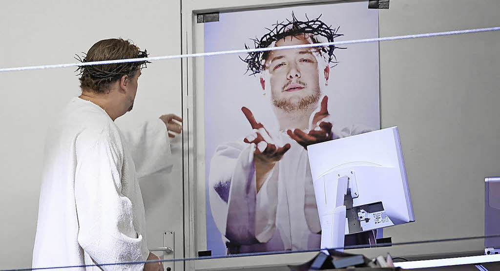 Der Messias in der Vorstadtbar - Klassik - Badische Zeitung