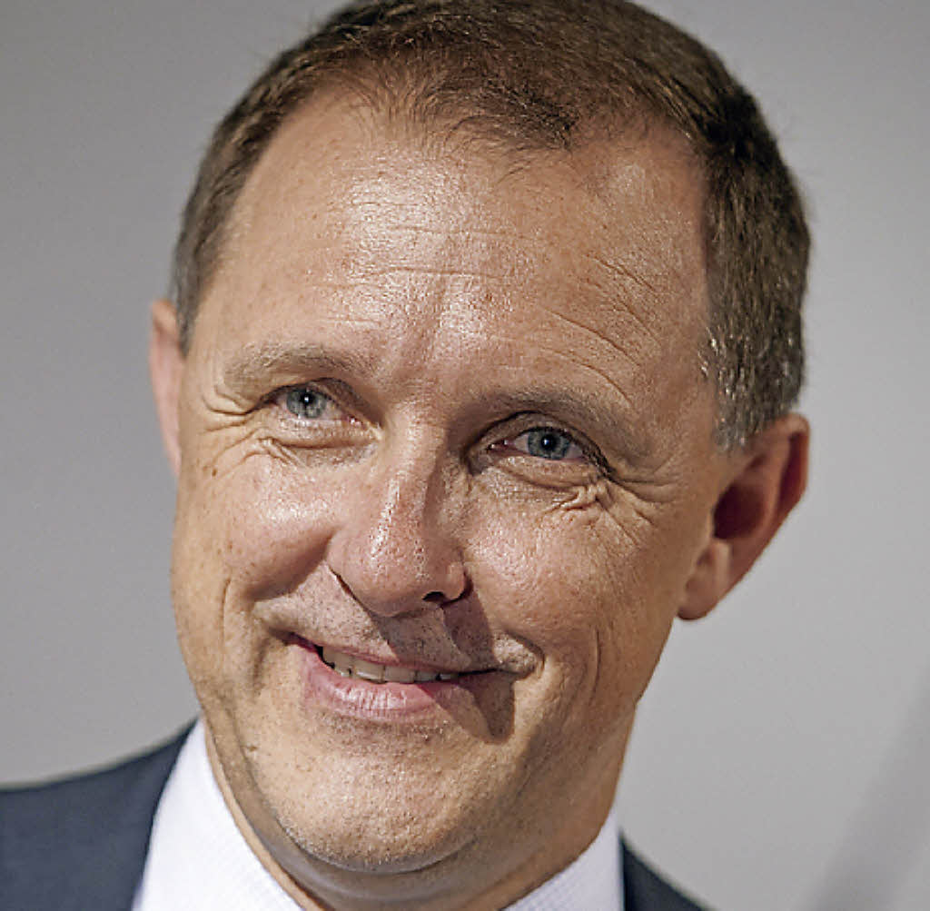 VW holt ehemaligen Opel-Chef Sedran - Wirtschaft - Badische Zeitung